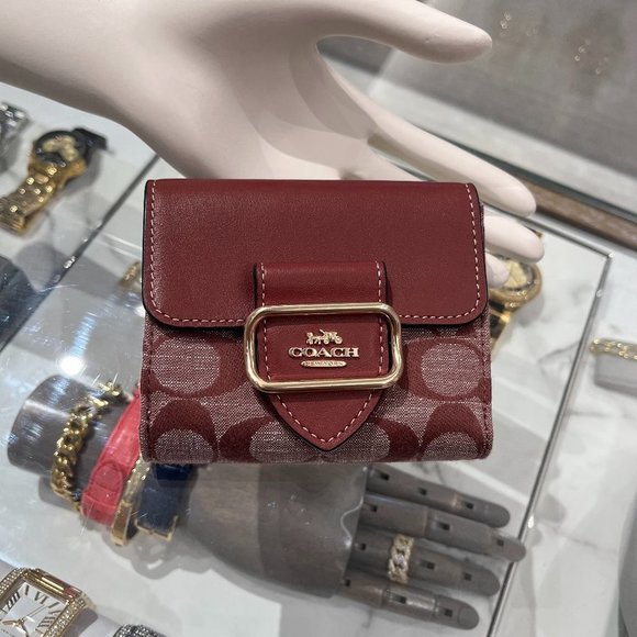 Coach | Bags | Coach Outlet Small Morgan Wallet In Signature Chambray ...